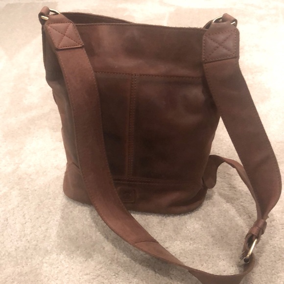 C&C California | Bags | Cc California Crossbody Bucket Bag In Leather ...